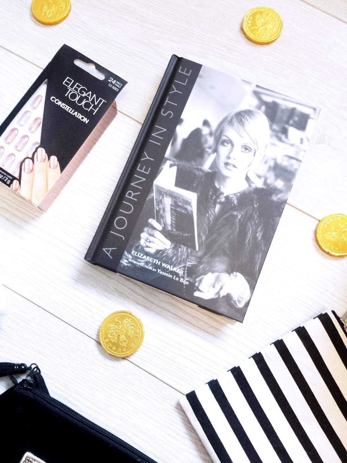 Secret Santa Christmas Gift Guide - The Fun Money Club