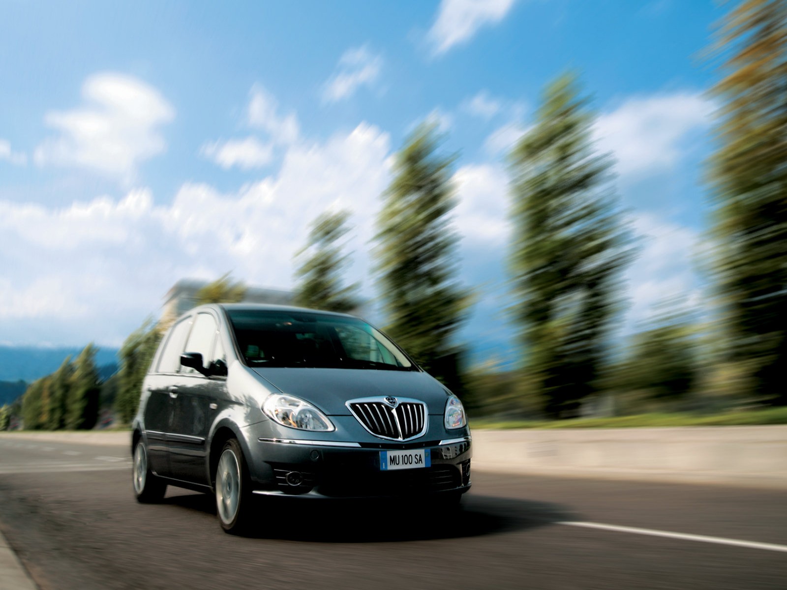 Car And Car Zone: Lancia Musa 2008 new cars, car reviews, car pictures ...