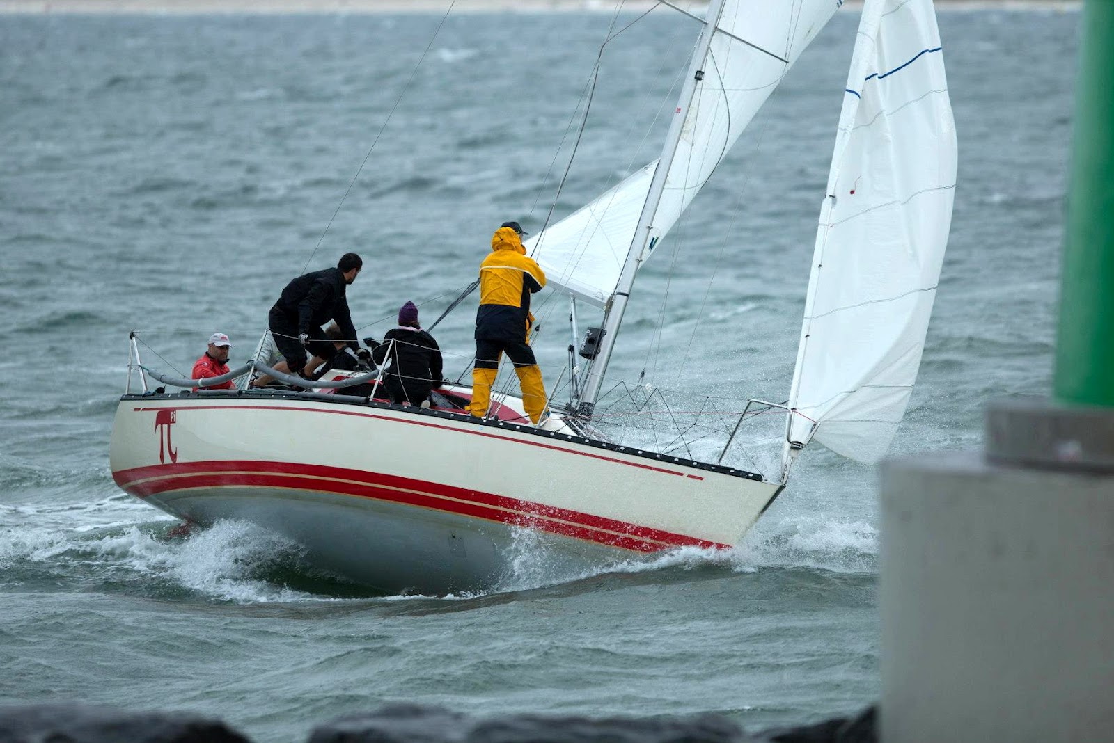 Rostock Sailing: Let's rock da boat: Powerhalse auf der PI