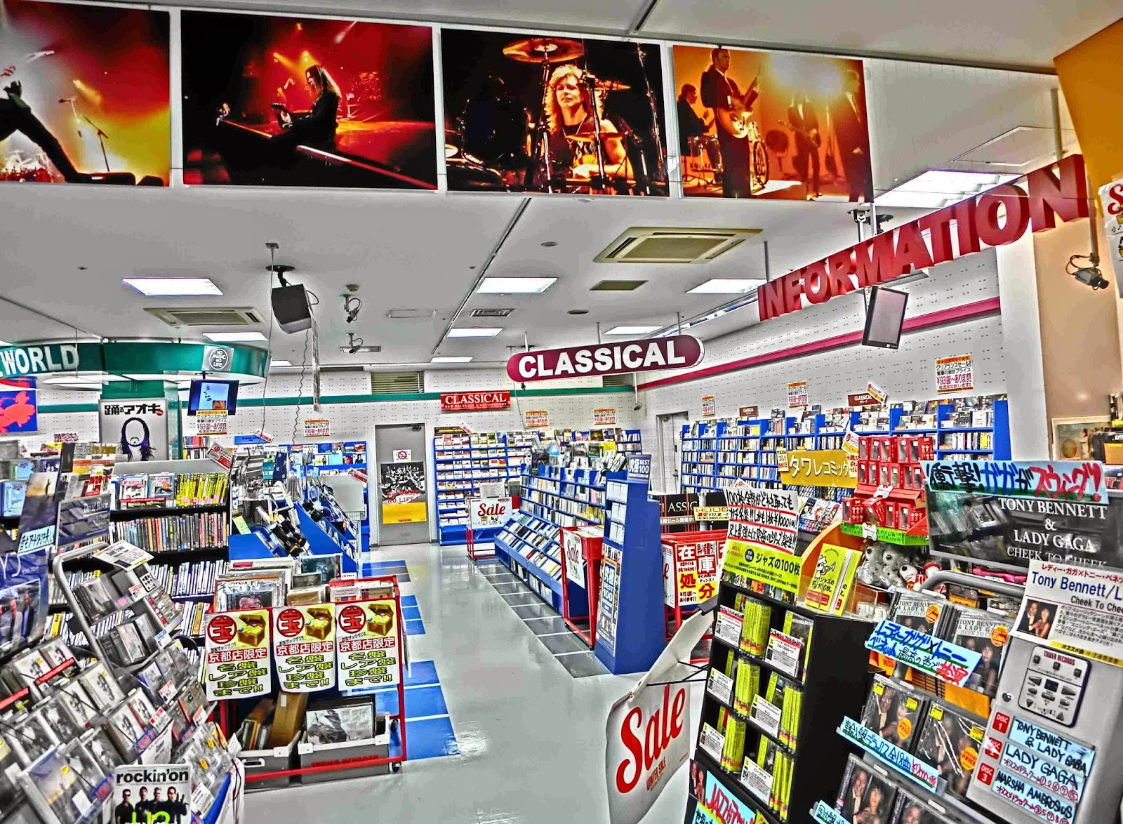 pianomania: TOWER RECORDS LIVES!... IN JAPAN