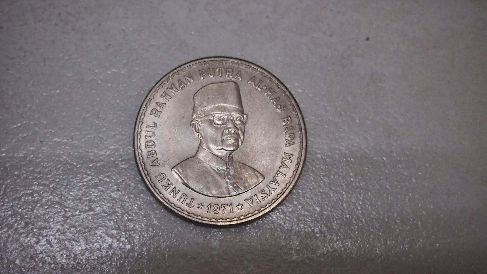 Koleksi Antik 68109: KOLEKSI A2 - Duit Syiling 5 Ringgit 1971