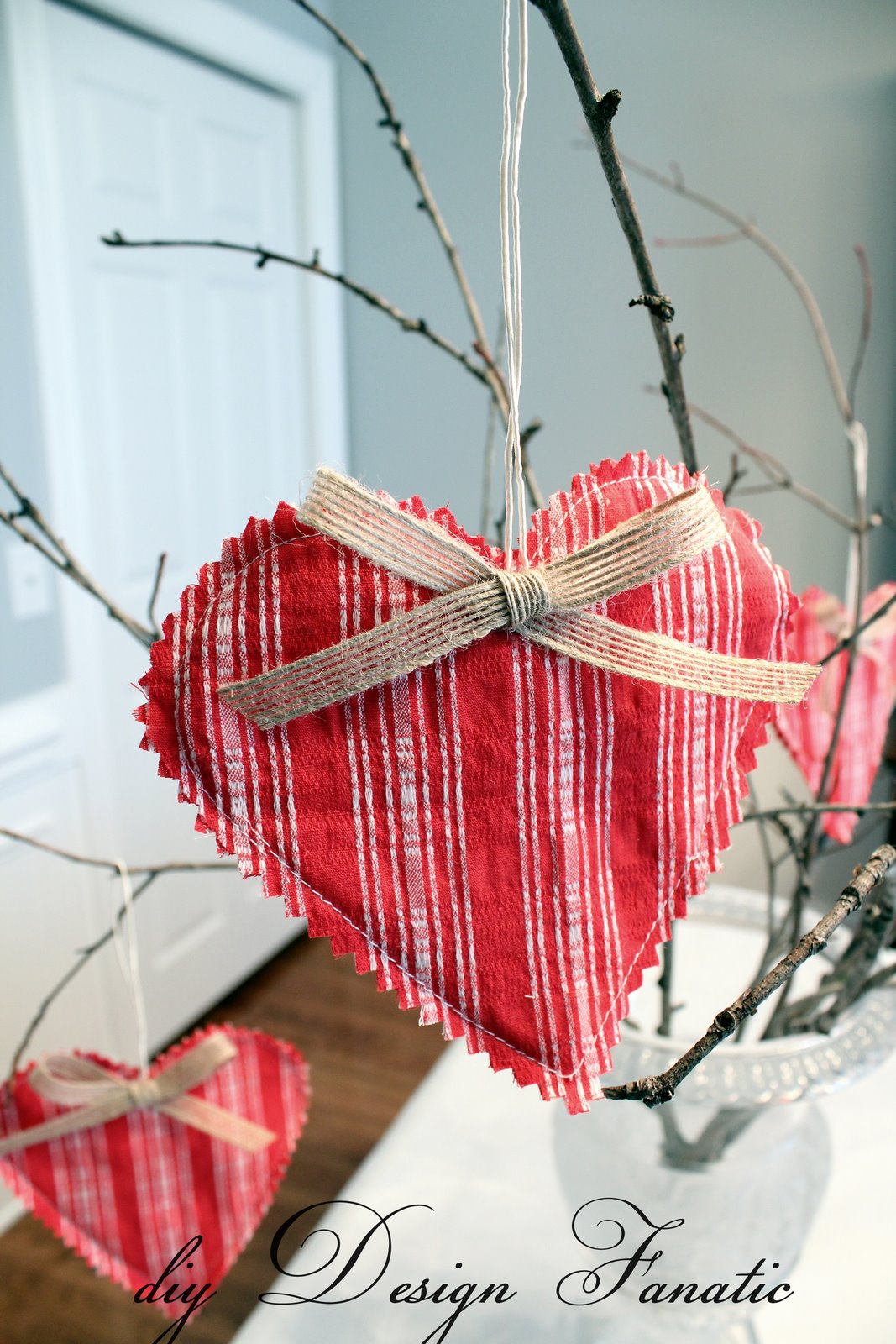 diy Design Fanatic: Vintage Valentine Hearts
