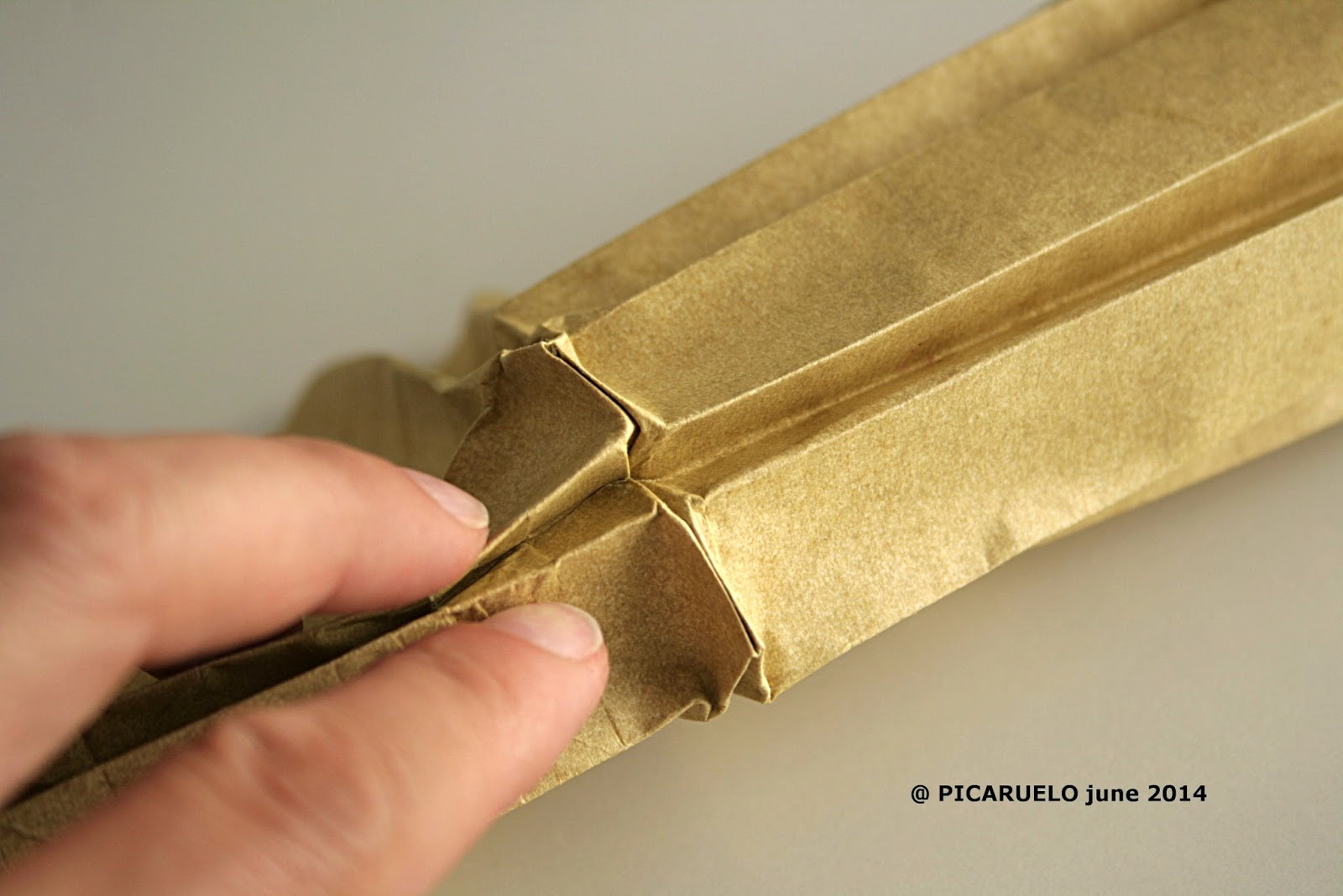 Picaruelo's origami: THE SAXOPHONE