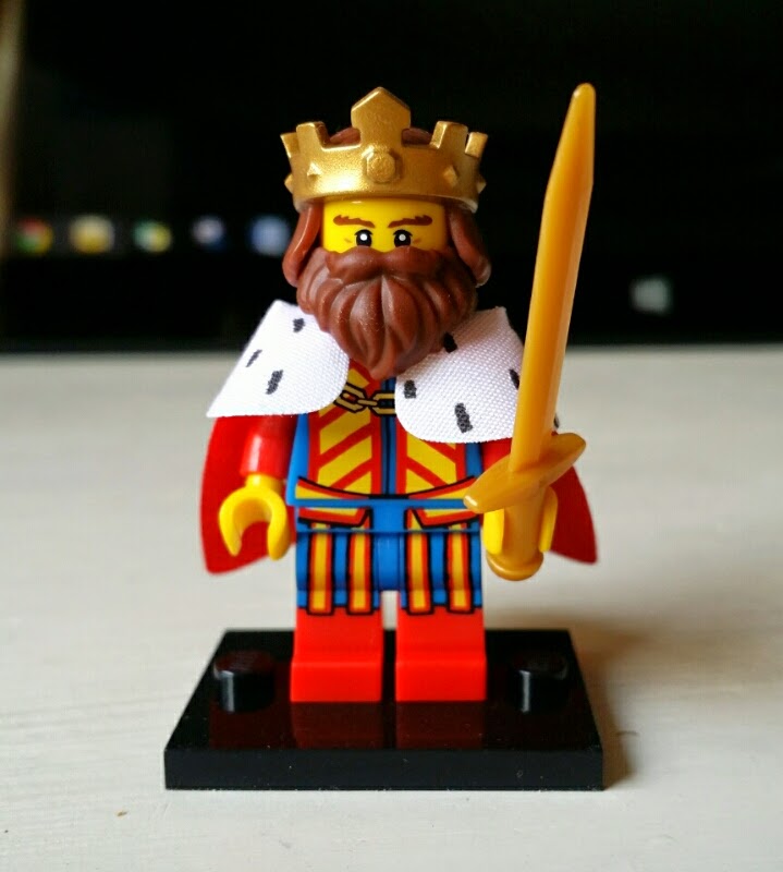 REVIEW: LEGO Minifigures Series 13 | The Test Pit