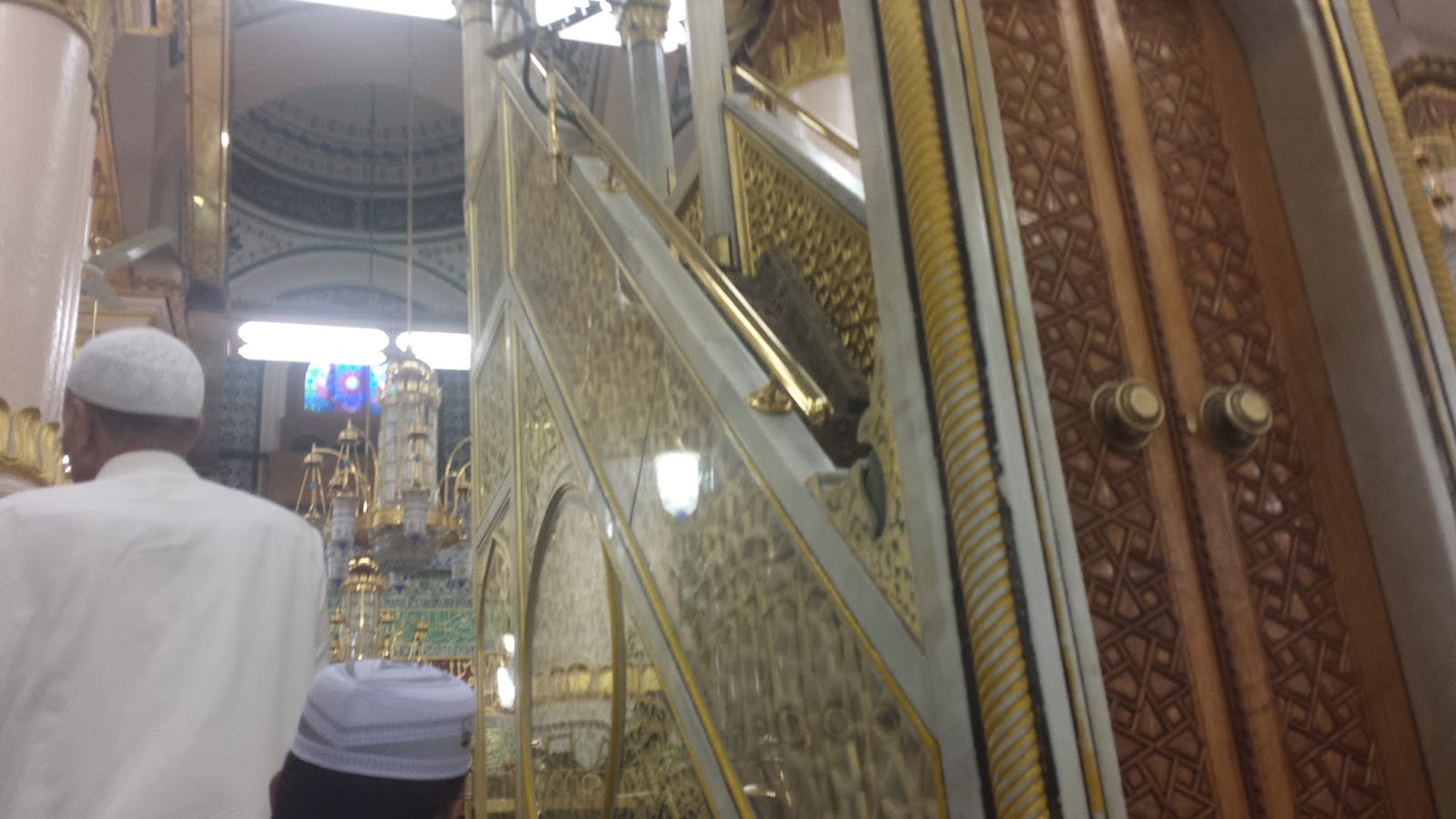 Pelaburan Hartanah: MASJID NABAWI & SOLAT DI RAUDHAH