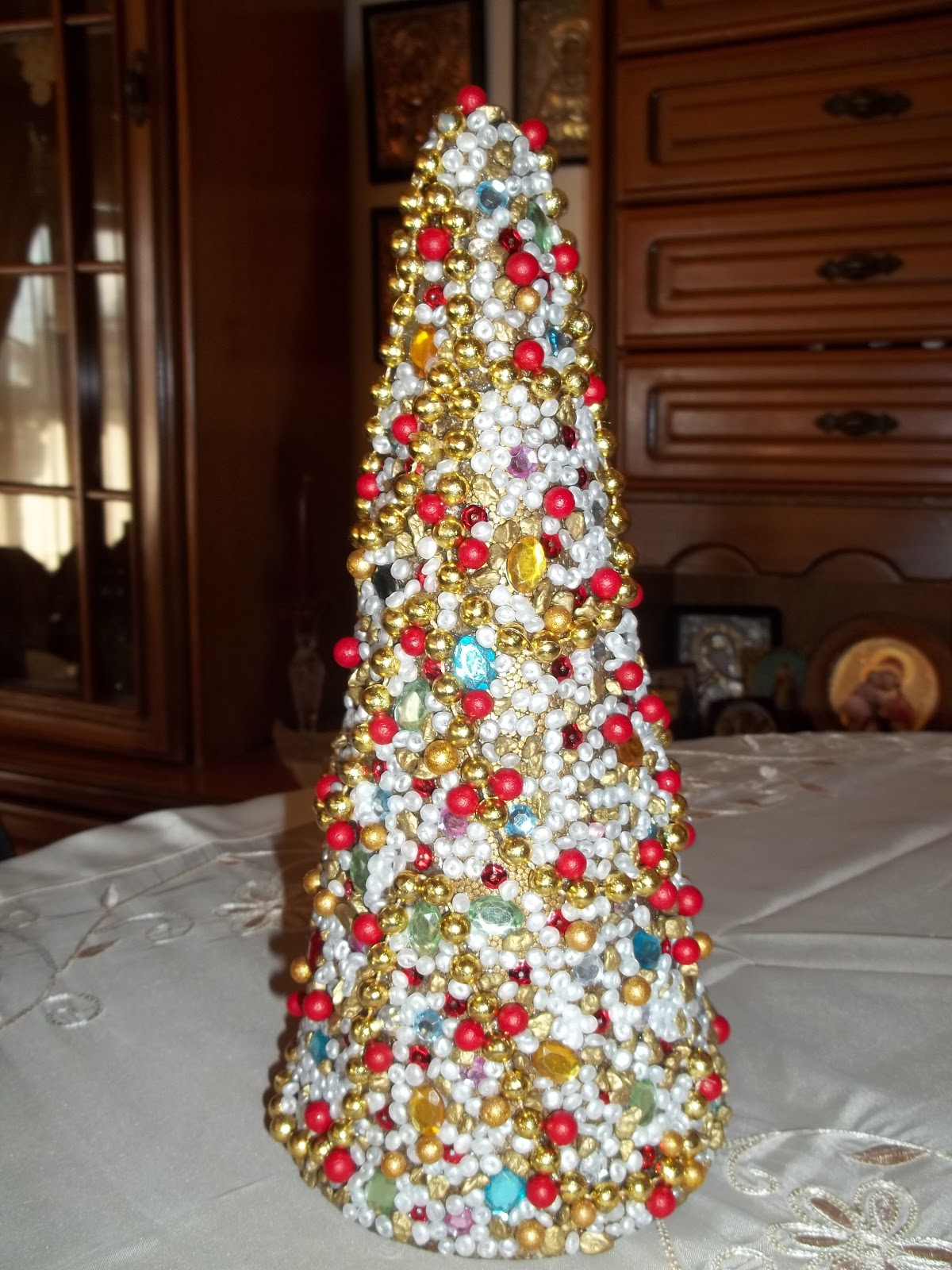 mary's crafts: ΧΡΙΣΤΟΥΓΕΝΝΙΑΤΙΚΟ ΔΕΝΤΡΑΚΙ ΚΑΙ ΚΑΝΔΡΑΚΙ ΜΕ ΧΑΝΤΡΕΣ
