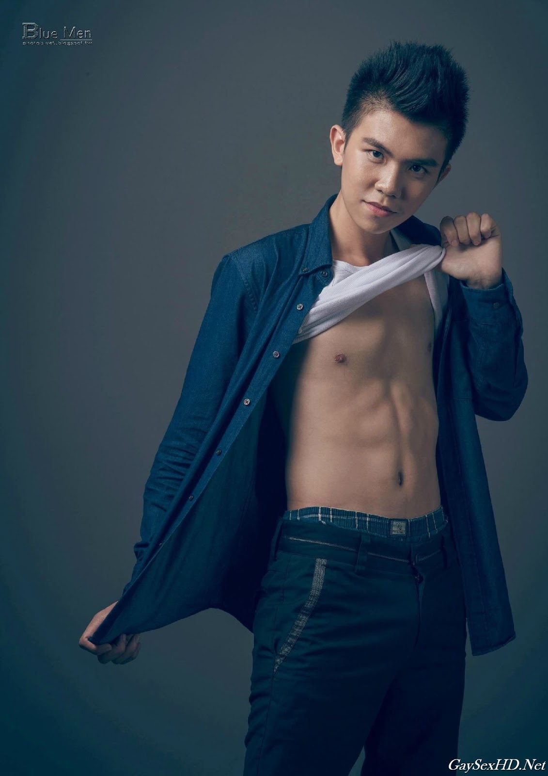 HOT MALE MODELS: Blue Man 54