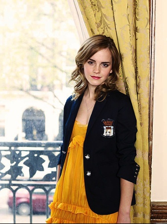 Emma Watson: New outtakes of Emma Watson alone for Entertainment Weekly ...