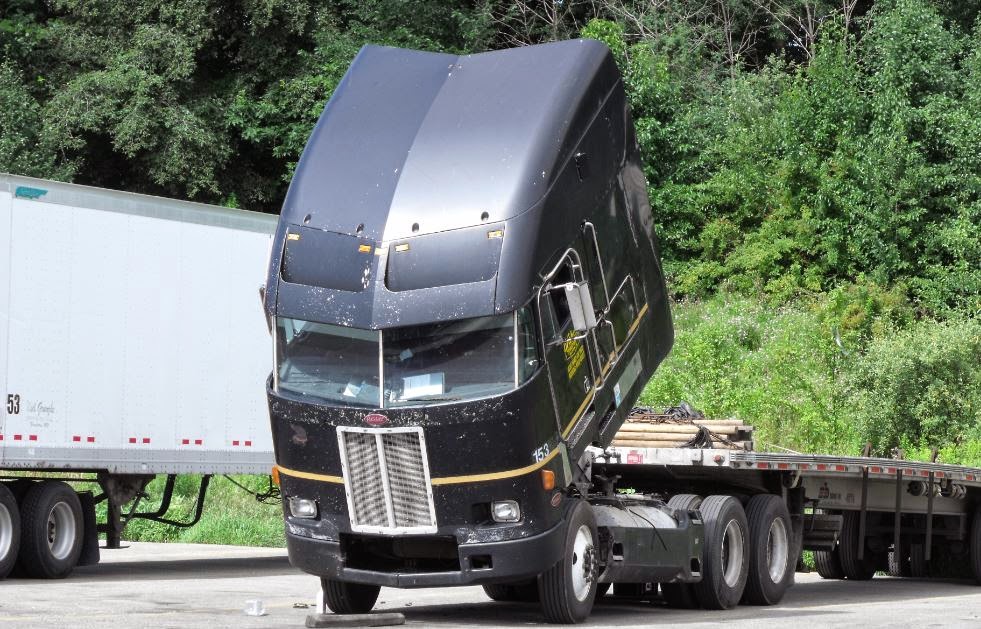 DIECIOCHO RUEDAS: PETERBILT 372… EL PRIMER COE AERODINÁMICO EN ESTADOS ...