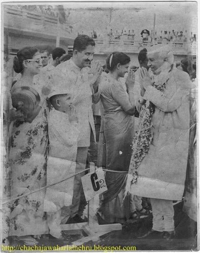 Nehru Image | All About PandiT JawaharLaL Nehru ( ChaCha Nehru )