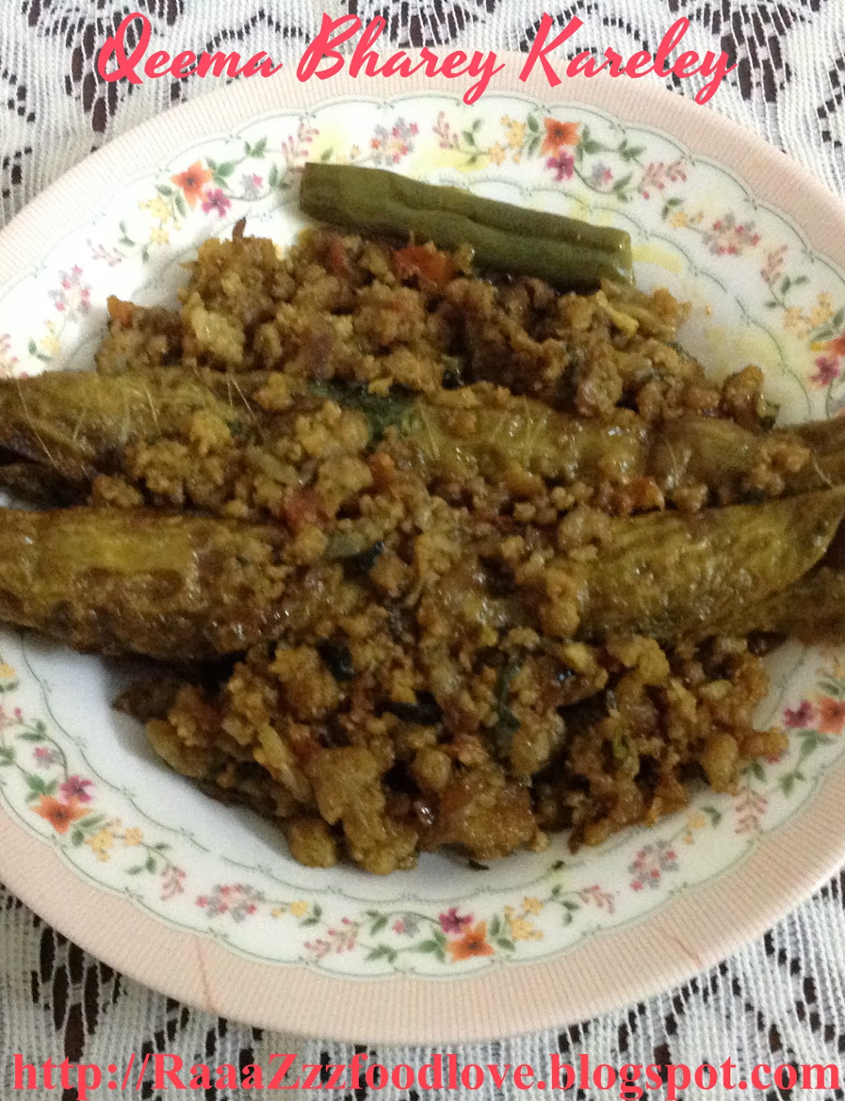 The Recipes of India: Qeema Bharey Kareley