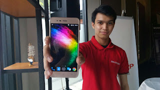 SHARP R1, Smartphone Dibawah 2 Jutaan dengan Speksifikasi yang Mantab ...