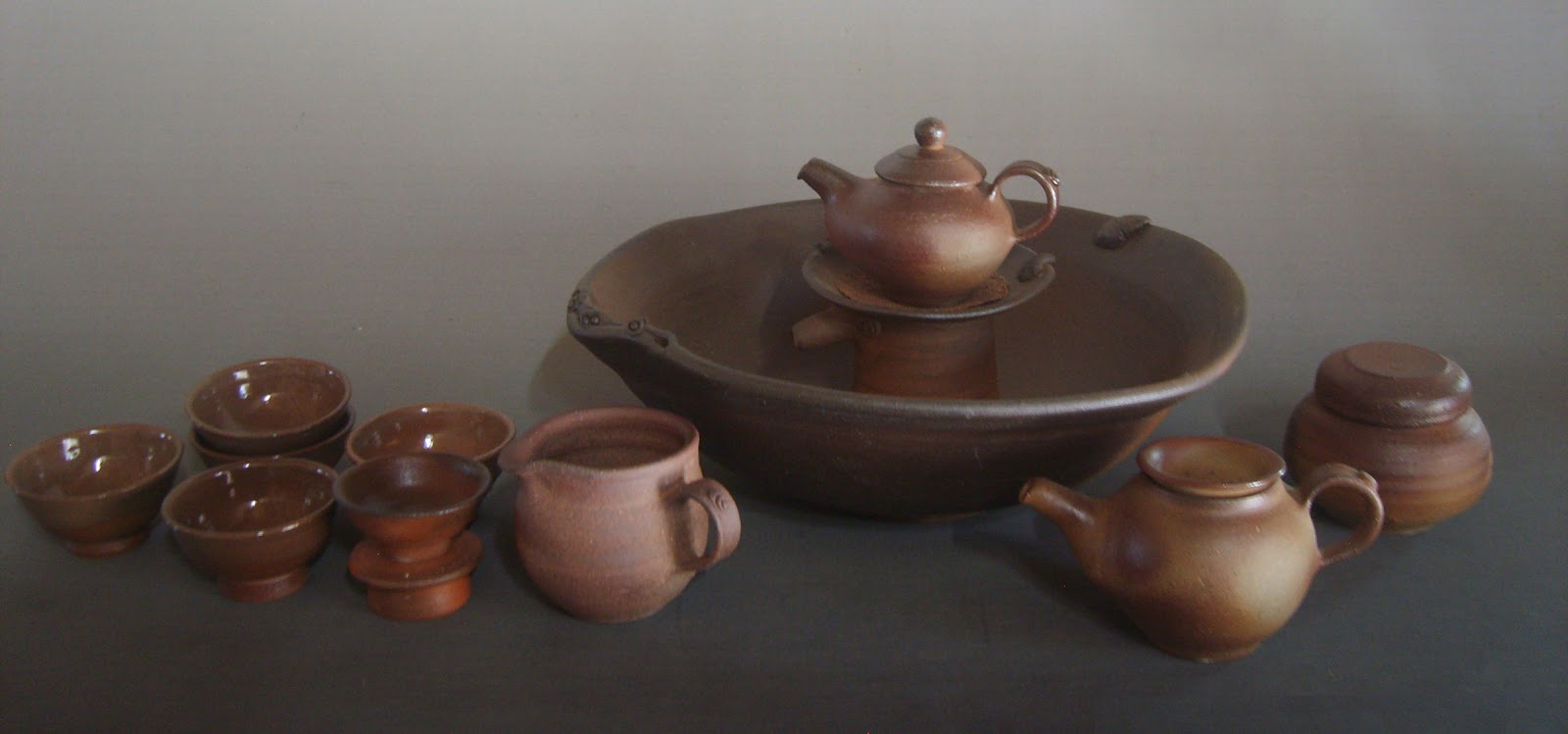 Morning Crane Tea Ware: Park Jong Il's Da-hae Tea Sets