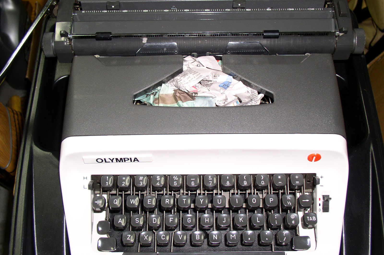 Fountain Pens & Typewriters: Shipping an Olympia B12 Typewriter