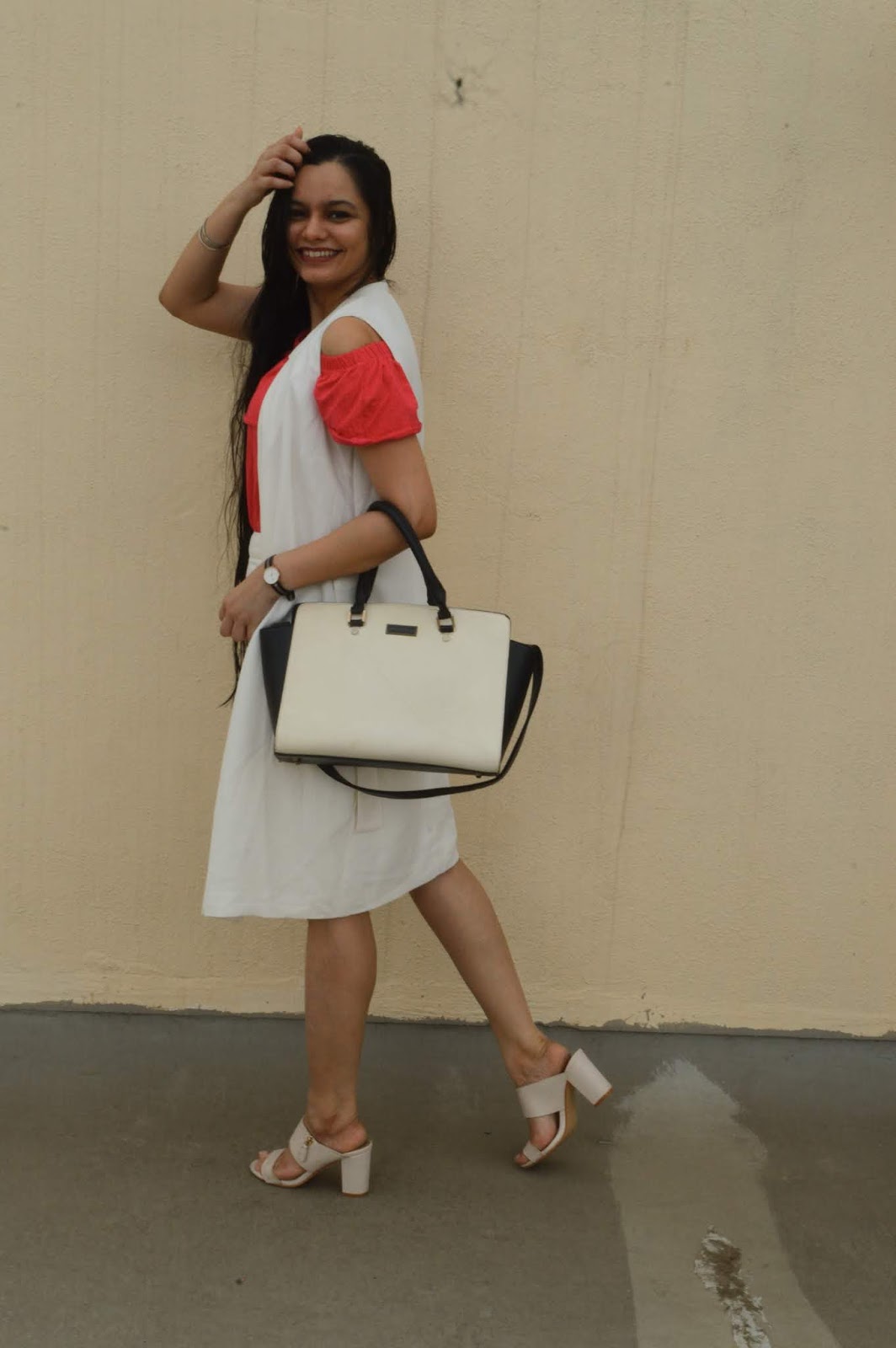 How to Wear a Cold-Shoulder Top to Work - Chiconomical