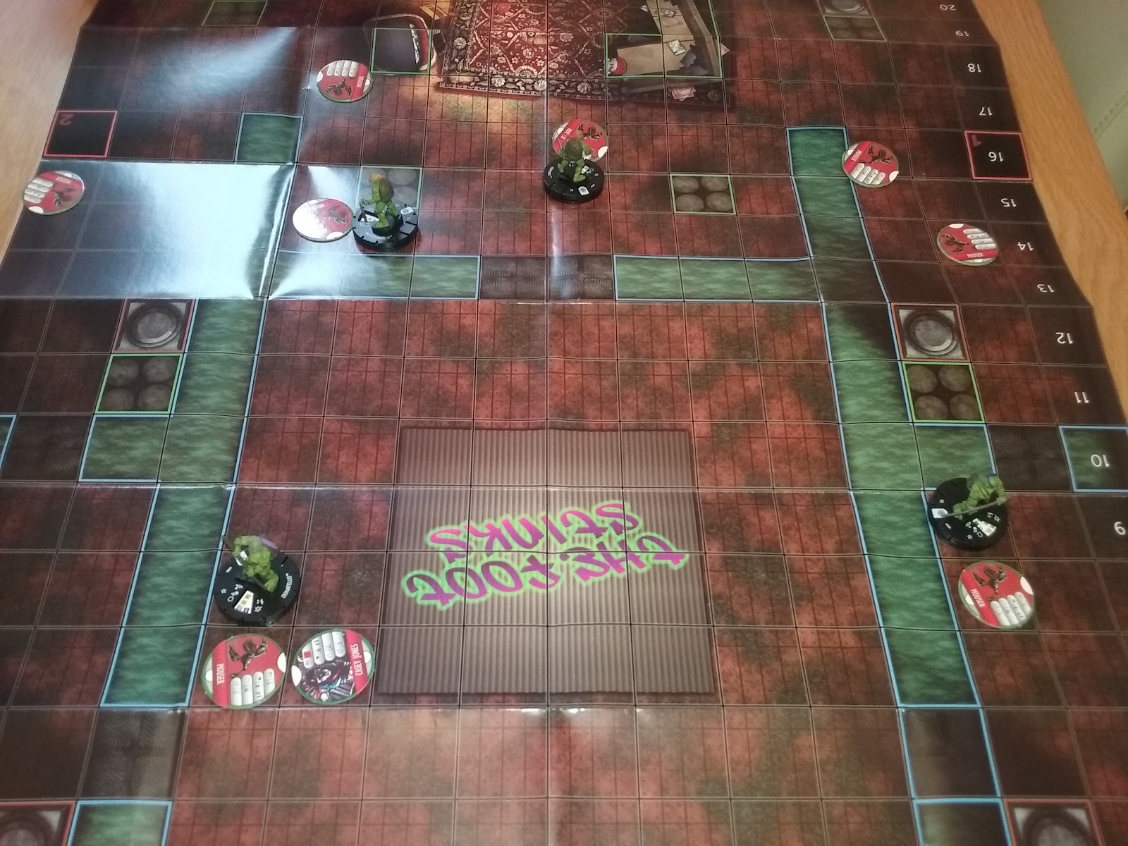 Teenage Mutant Ninja Turtles Mouser Mayhem Heroclix Starter Set ...