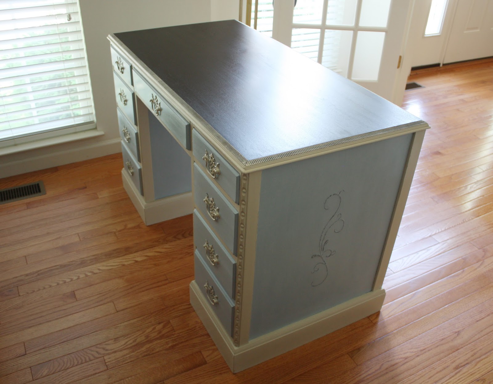 Desk Part 5: Finishing Touches