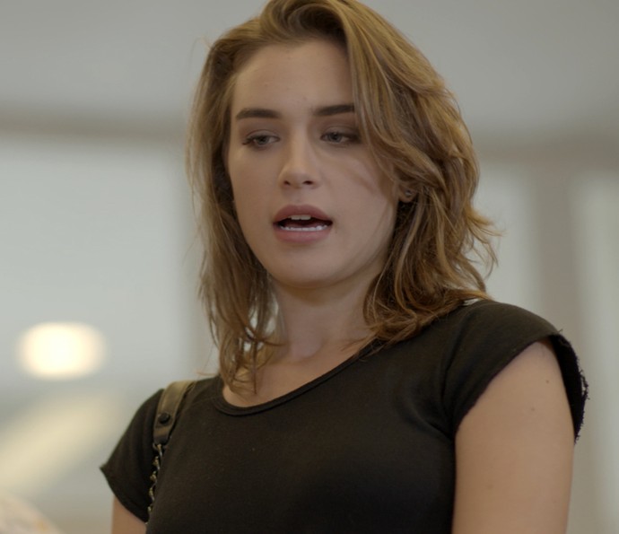 Blog Por Simas: MALHAÇÃO – LUCIANA DESCONFIA DE BOA AÇÃO DE FLÁVIA