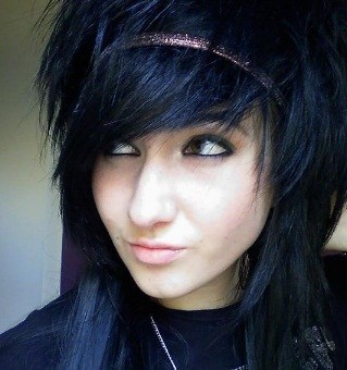 Model Potongan Gaya Rambut Emo Paling Keren Terbaru, Foto Dan Gambar 2019