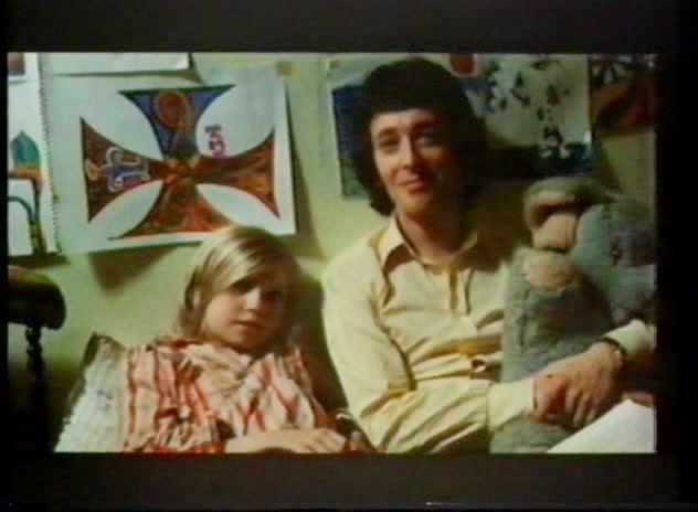 Dusty Video Box: Play in a day… Secrets (1971)