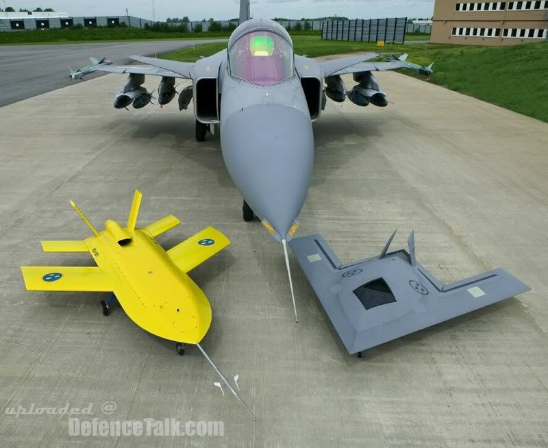 Gripen for Canada: A Canadian Gripen, supported by UAVs and cruise ...