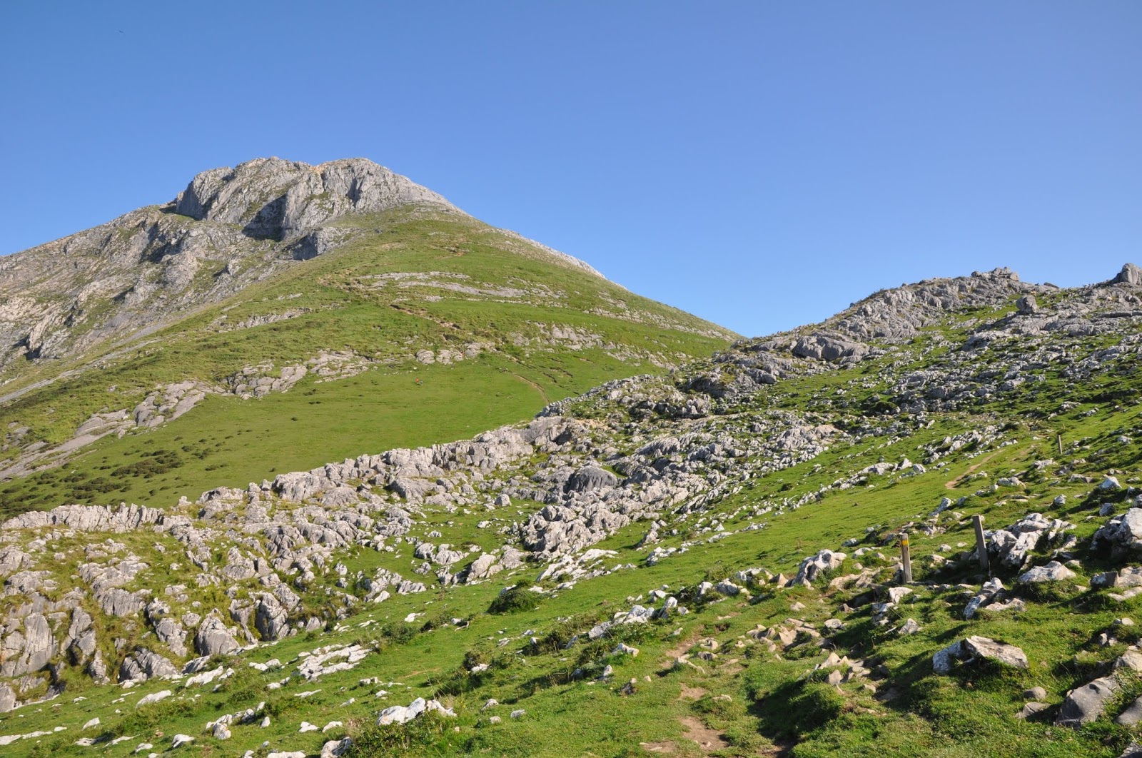 Txindoki (Larrunarri), 1346m, depuis Larraitz.