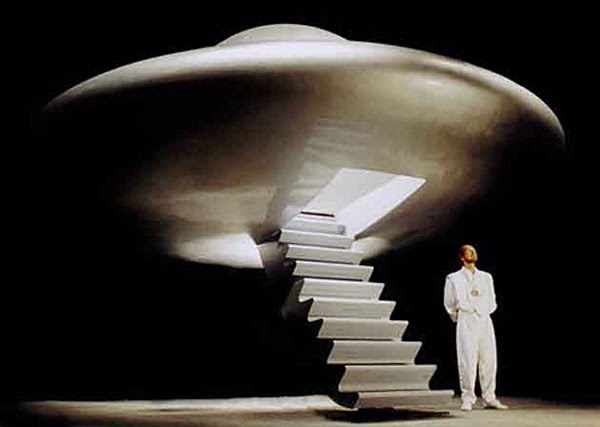 Illogical Contraption: THE MOTHERSHIP CONNECTION: Dwight York And ...