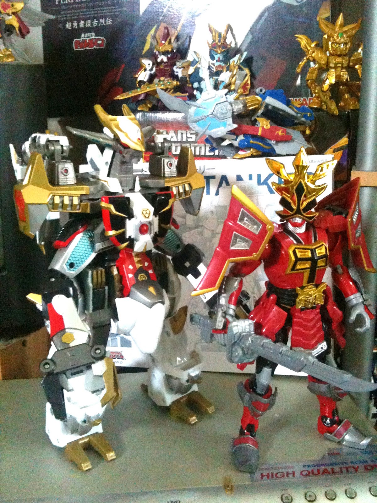 KINGKAIJU138: Justirisers Mecha comparison pics