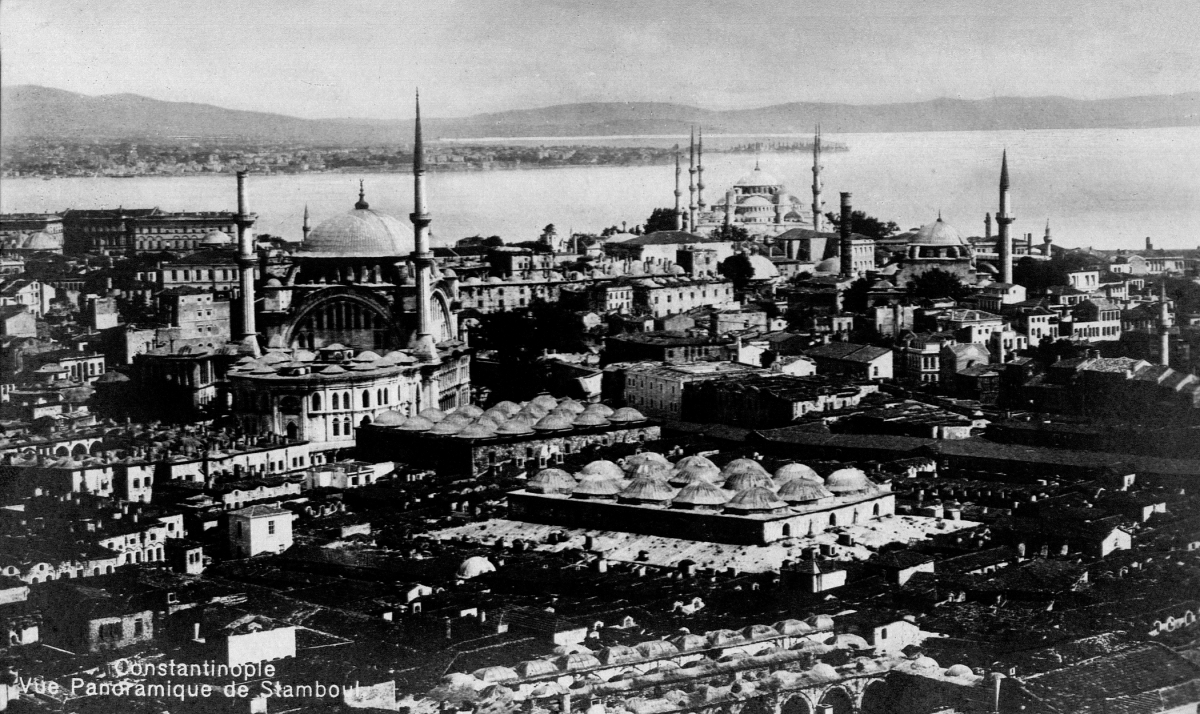 beyond the horizon of the place we live...: back to 1900s - Istanbul
