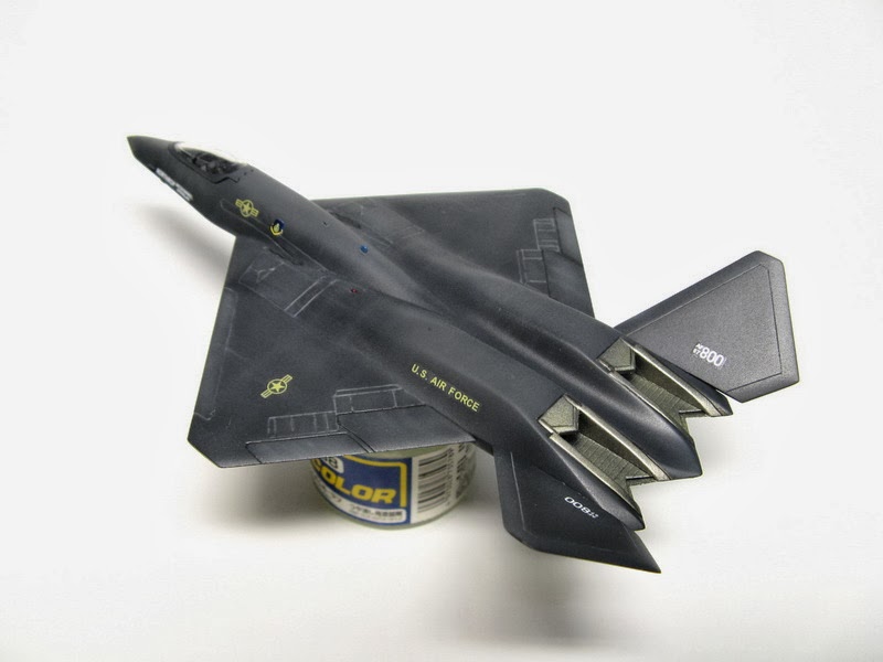 MADE BY WOODSTOCK: TRUMPETER 1/144 YF-23 LIGHTNING II