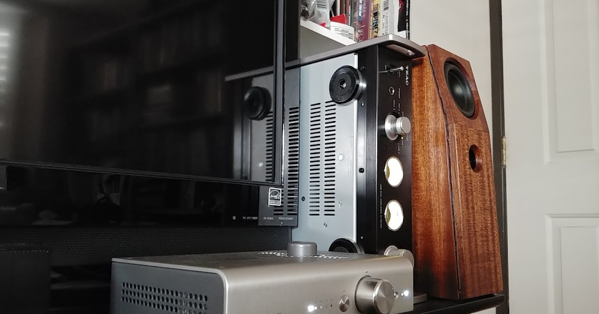 The Audiophile World: Schiit "Saga" - My First New Preamp. It is Awesome