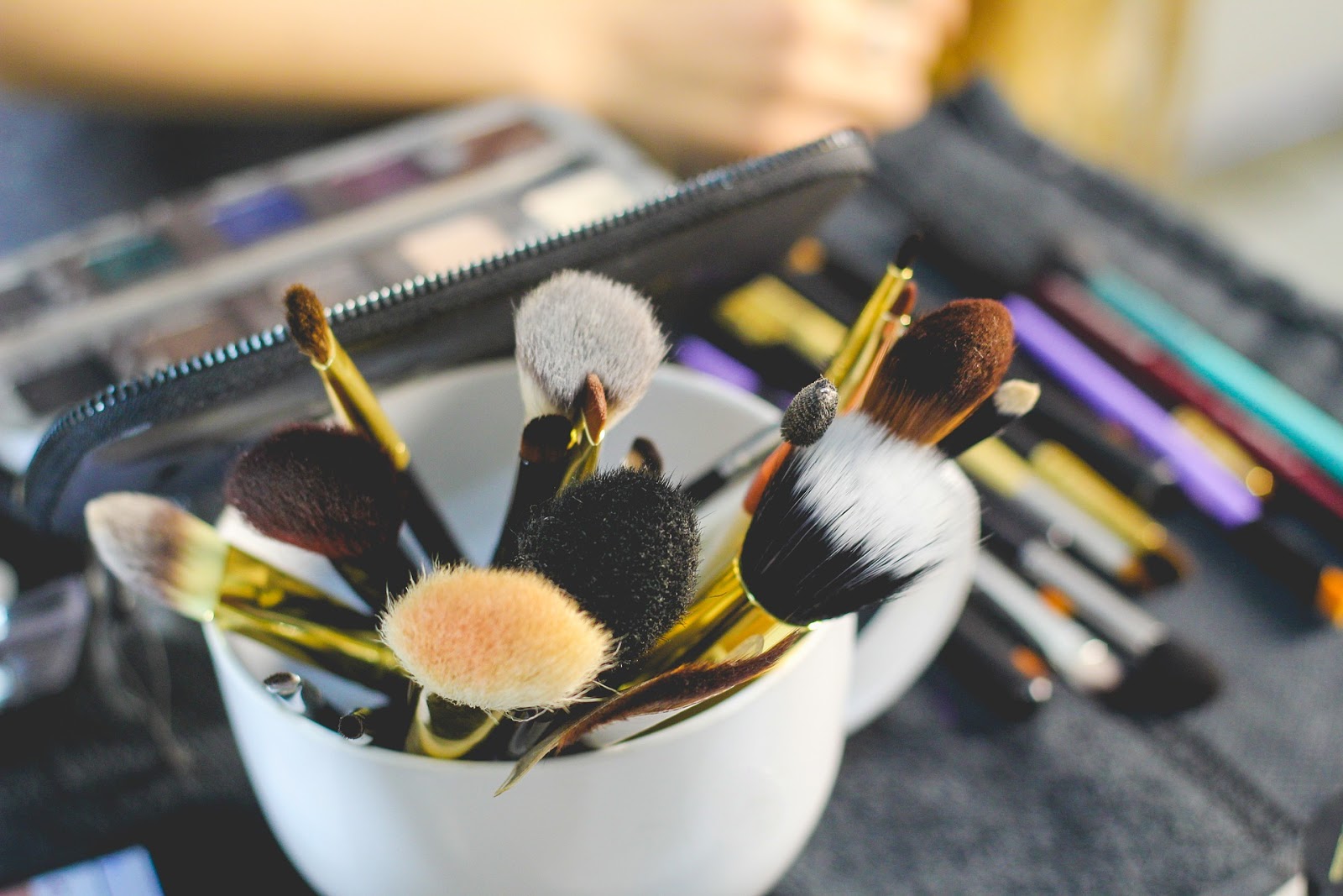 Awesome ways to Reuse Expired Makeup and Beauty Products