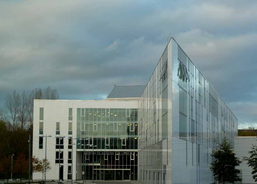 Alex and Bob`s Blue Sky Scotland: A Springburn Hills Day Out :)