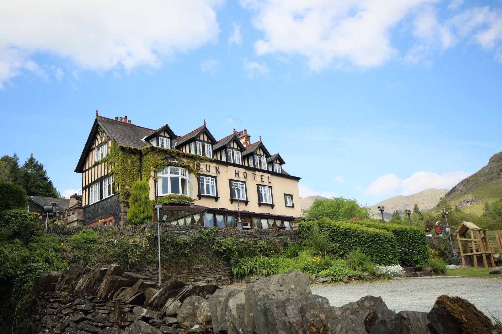 Bfb`s Outdoor Ramblings: Old Man of Coniston