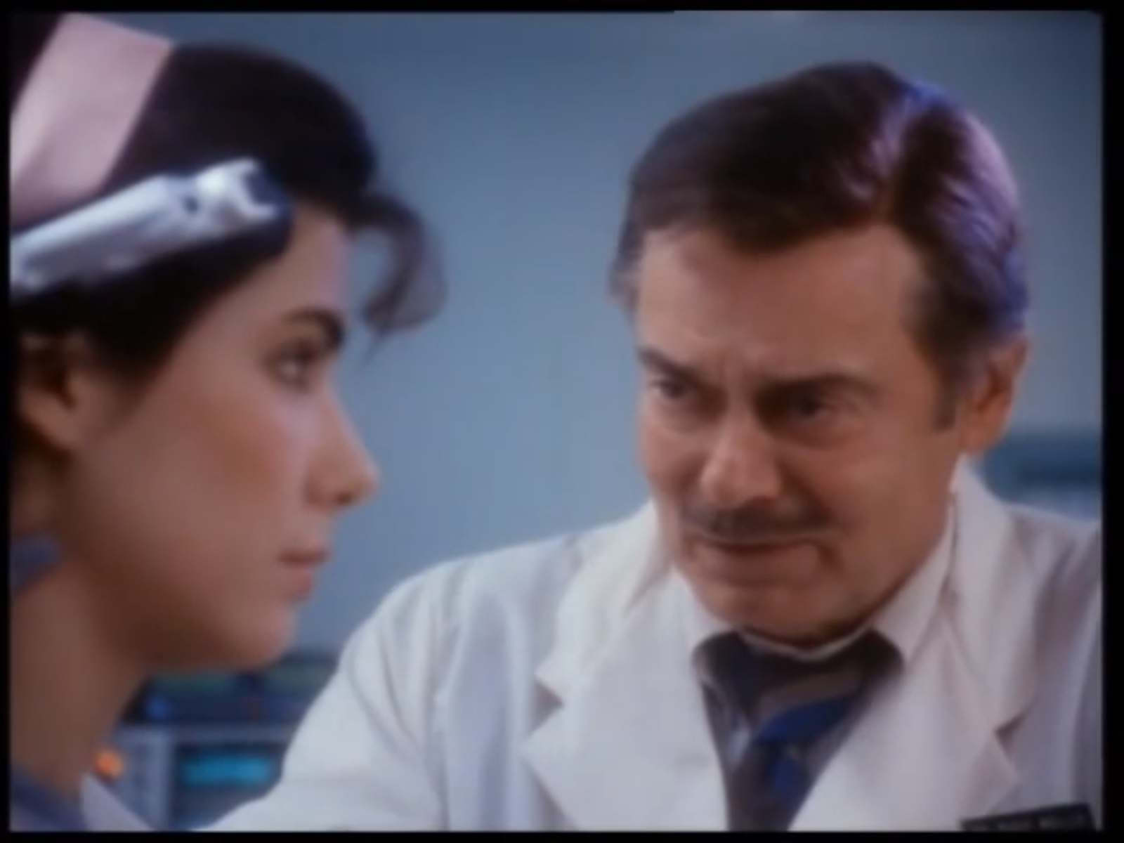 Falando em Série: SANDRA BULLOCK garota biônica?!?!? (1989) - MEMÓRIA ...