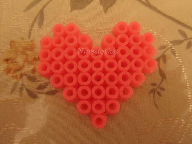 Cheap deals running around NineStocks: Pyssla Beads DIY