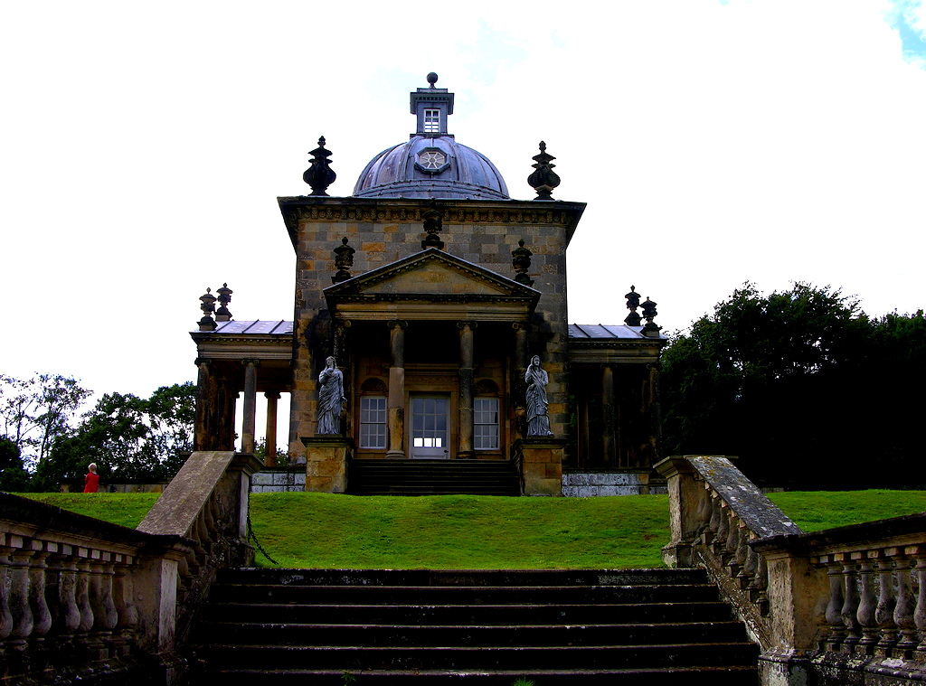 loveisspeed.......: Castle Howard is a stately home in North Yorkshire ...