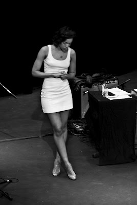 Photoleer: Alice Smith x Howard Theatre...