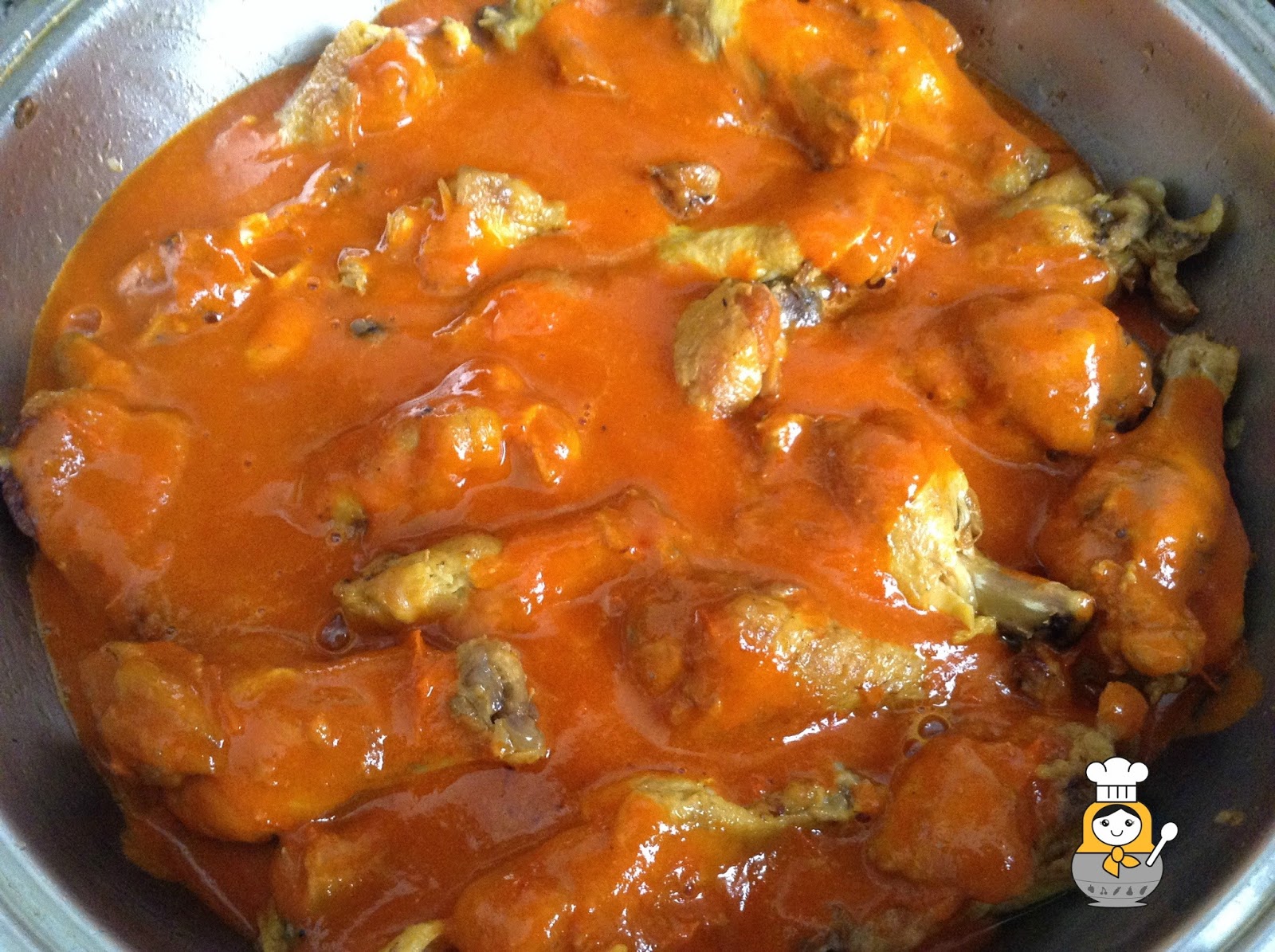 Muslitos de pollo en salsa roja - Vuelta y Vuelta