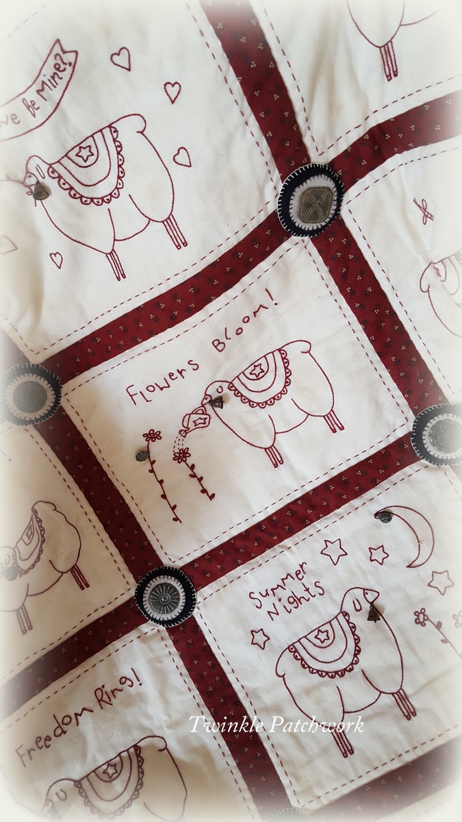 TWINKLE PATCHWORK: Redwork
