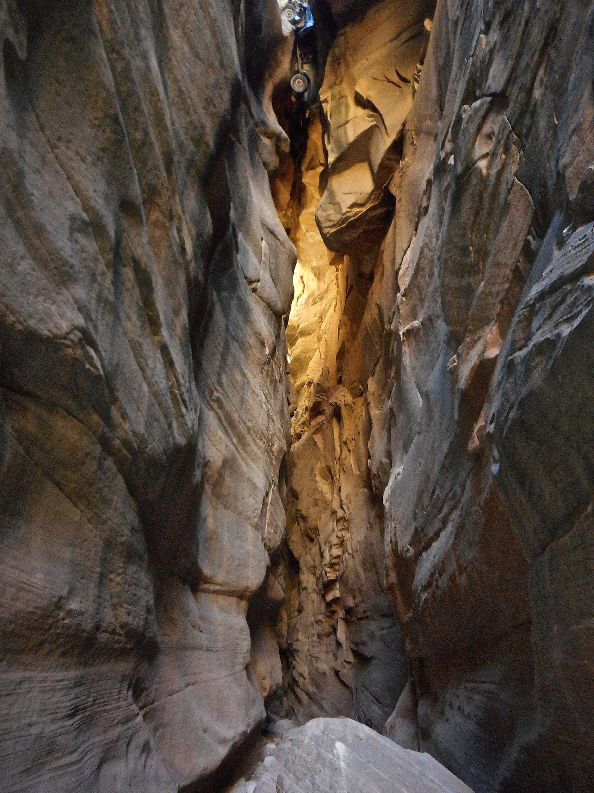 GRAND STAIRCASE & BRYCE CANYON: BULL VALLEY GORGE
