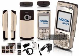 Mobiles Gallery: NOKIA N70