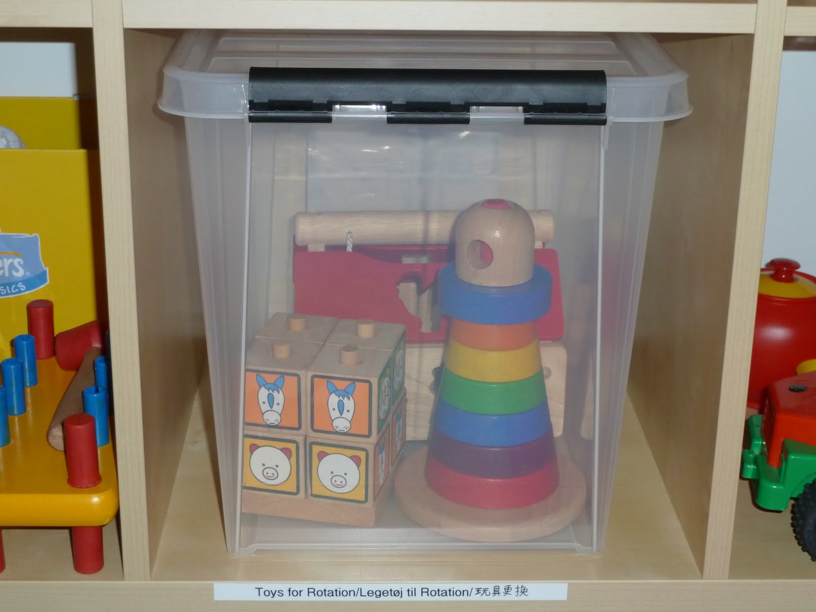 Family FECS: How to Organize Your Child’s Toys/Playroom?