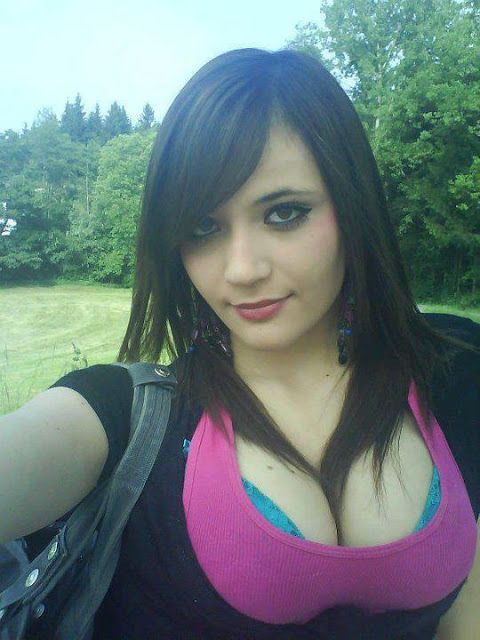 Big Desi Boobs Nude Pic Zafira