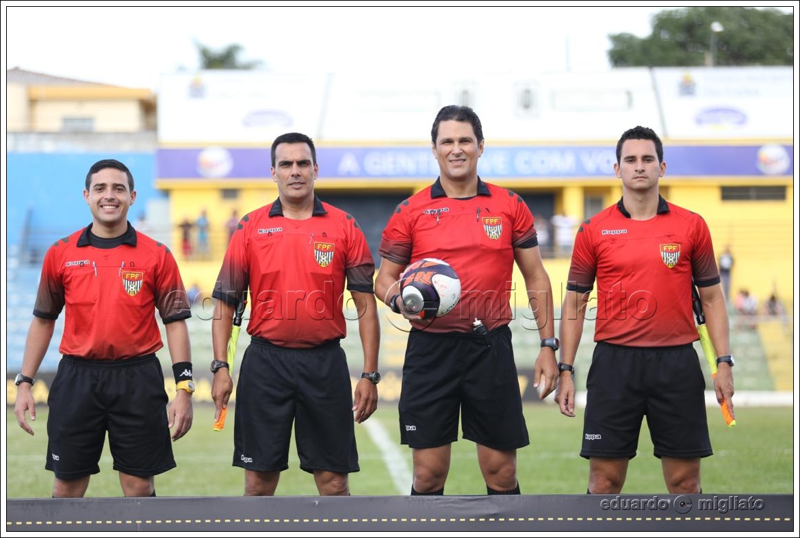 Arbitragem de Futebol em Fotos
