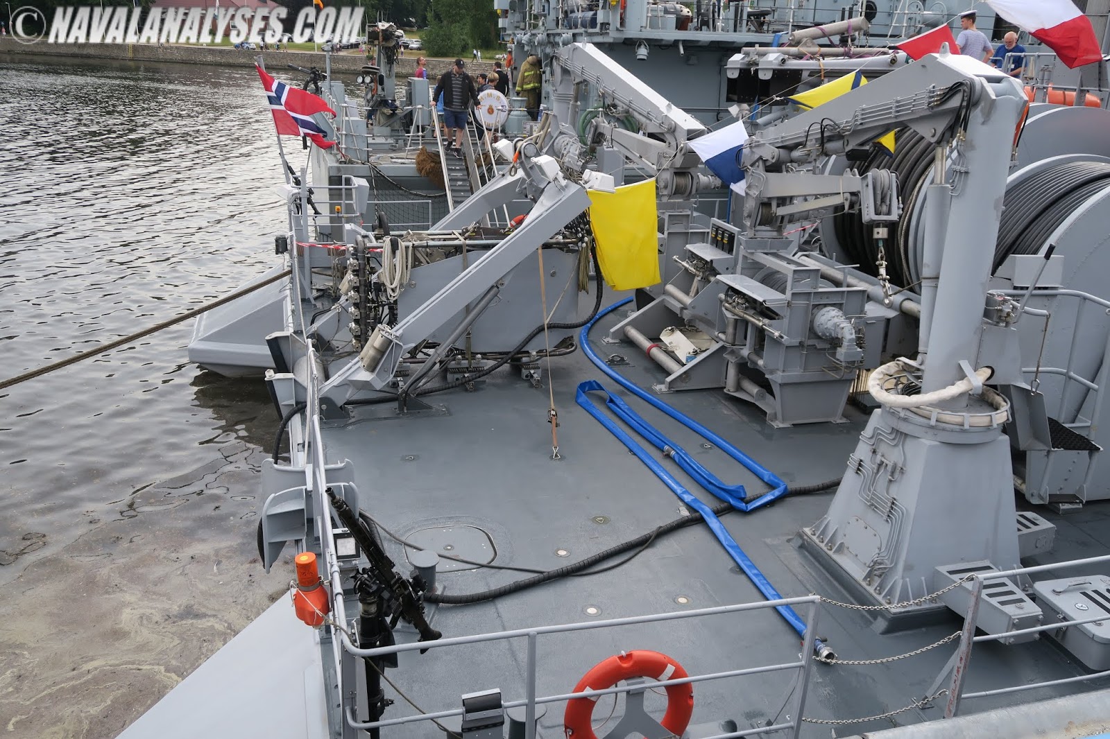 Naval Analyses: PHOTO GALLERY #21: Otra, minesweeper of the Royal ...