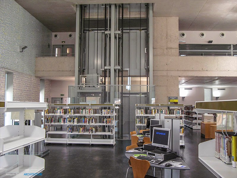 José Joaquín Galán Estévez: Biblioteca Publica José Hierro / Public ...