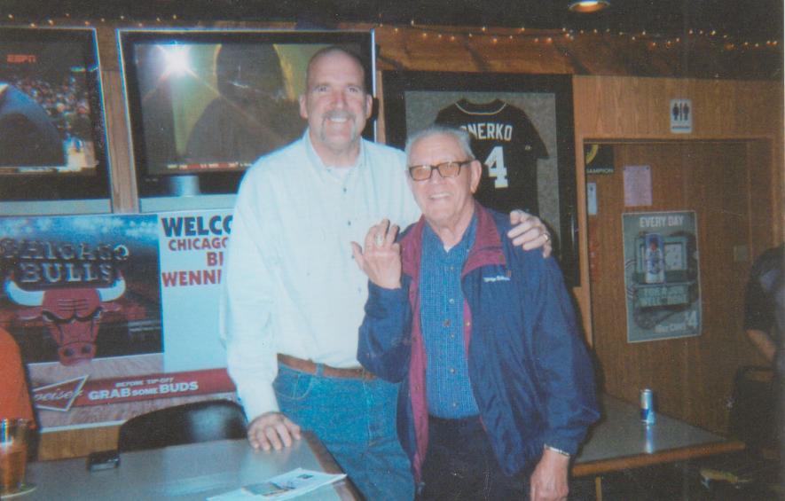 JOHNGY'S BEAT: Friendly Encounters: Frank Wroblewski Meets Bill Wennington