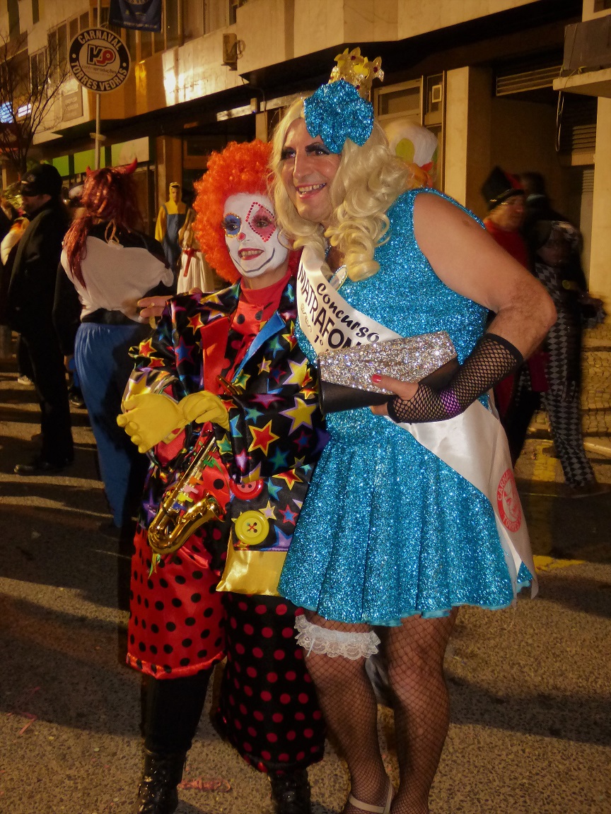 VEDROGRAFIAS: Carnaval de Torres : Noite "Matrafona" e "trapalhona ...