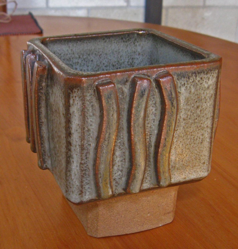 Kamaka Pottery: More Early Slab-built Pots